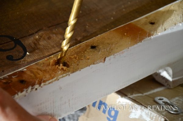 How to Make Amazing Pallet Floating Shelves | Pallet Furniture Plans